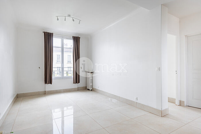 Courbevoie, Bécon : Appartement 2 pièces à vendre