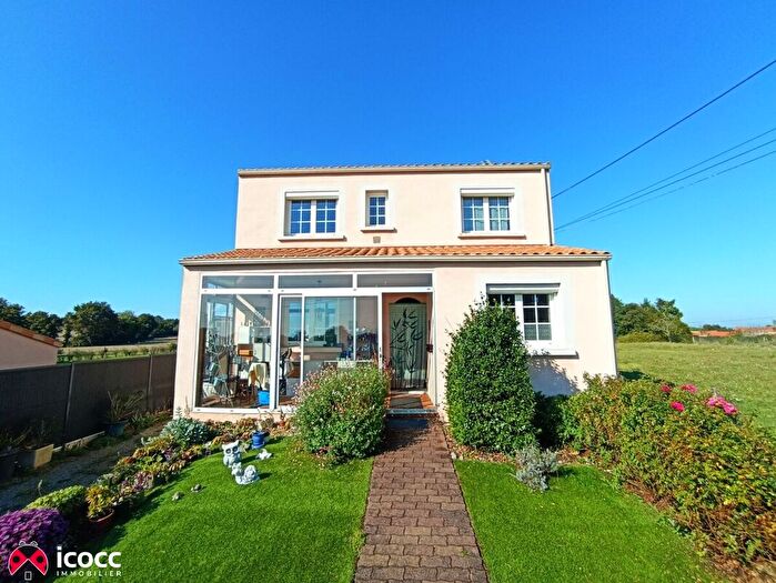 Château-Guibert : Maison 6 pièces à vendre