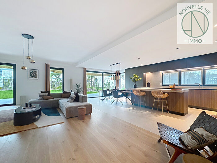 Appartement à vendre - Marcq-en-Bar ul, Centre-ville, Bourg - 4 pièces - 3 chambres