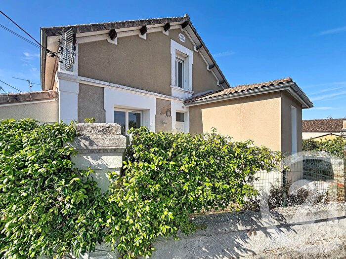 Maison 5 pièces à vendre - Ruelle-sur-Touvre