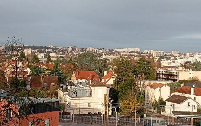 Appartement à louer - Le Clos du Luxembourg-Centre Ville, Bourg-la-Reine - 2 pièces - 1 chambre