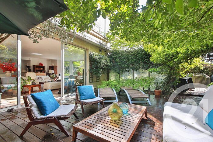 Appartement à vendre - Suresnes, Plateau Ouest - 4 pièces - 3 chambres