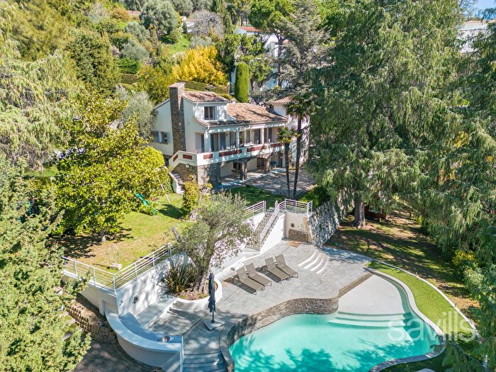 Maison 10 pièces à Nice, Rimiez, à vendre
