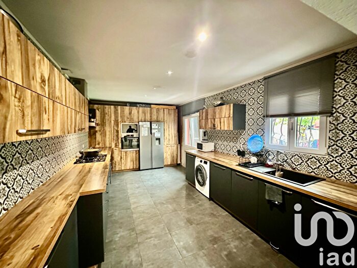 Maison à vendre - Bondy, La Mare à Veuve - 6 pièces