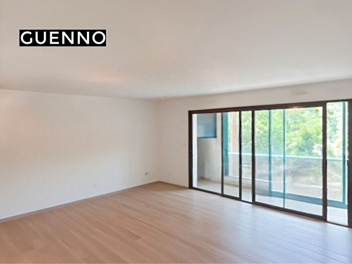 Appartement à vendre - Quartiers Centre, Saint-Anne - 5 pièces - 3 chambres