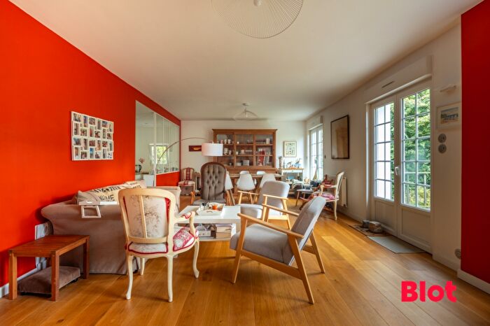 Maison à vendre - Dinard, Saint-Enogat, Port Blanc, Pointe de la Roche Pelée - 8 pièces - 6 chambres