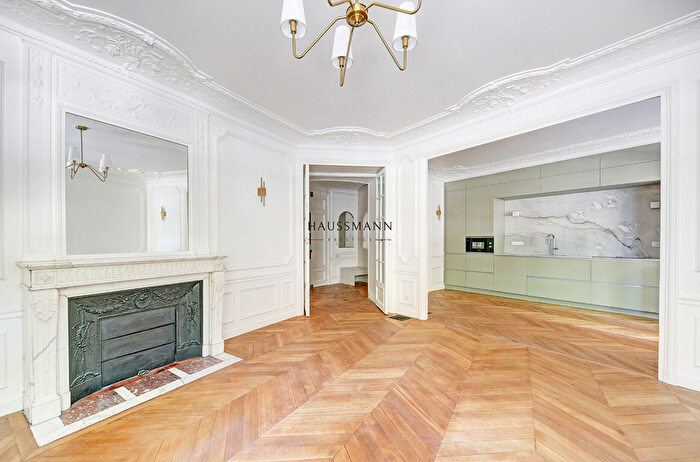Paris 7ème, Breteuil : Appartement 6 pièces à vendre
