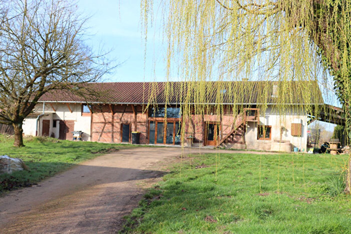 Saint-Jean-sur-Reyssouze : Maison 5 pièces à vendre