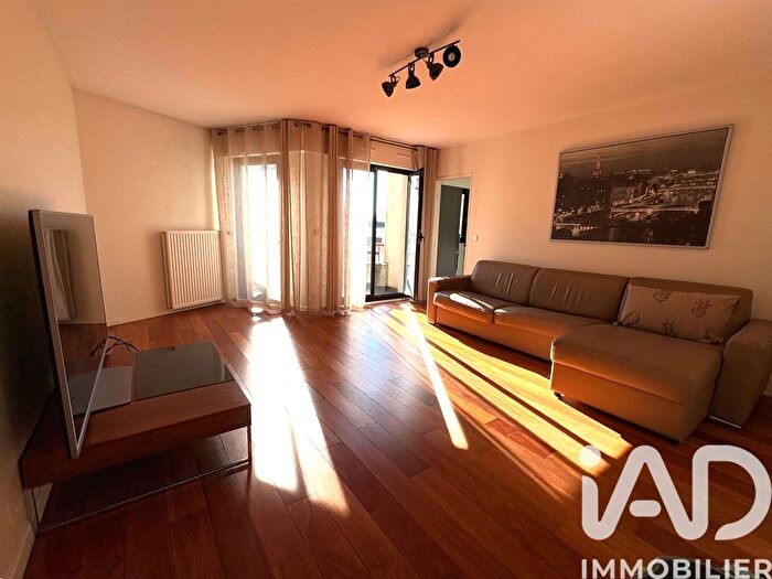 Suresnes, Centre-ville : Appartement 2 pièces à vendre