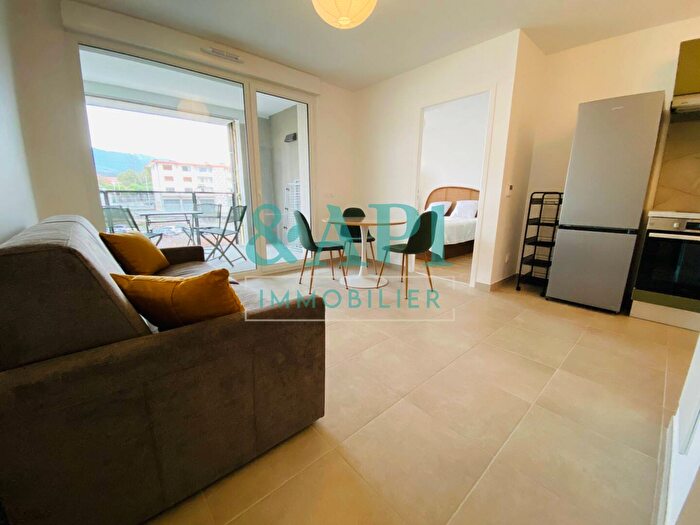 Appartement à louer - Thonon-les-Bains - 2 pièces - 1 chambre