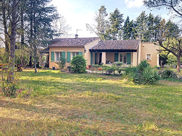 Maison 4 pièces à vendre à Mollégès