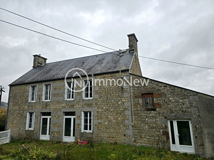 Maison à vendre - Sourdeval - 5 pièces - 3 chambres