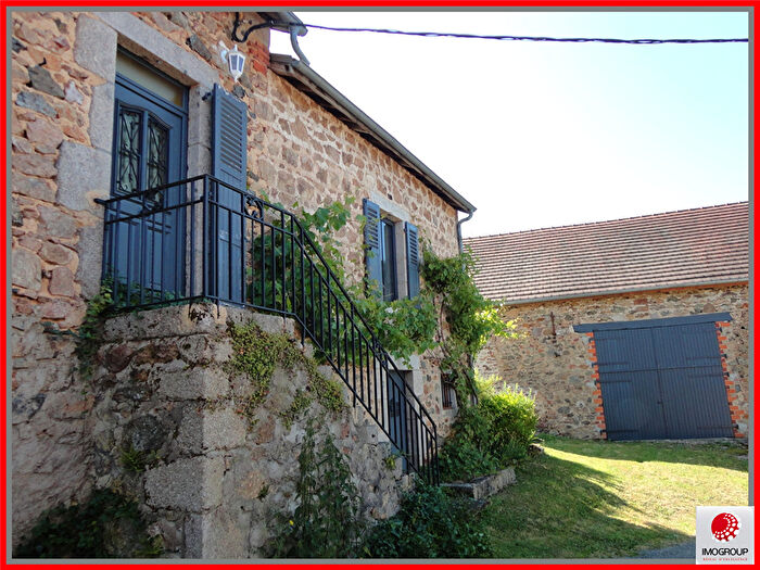 Maison à vendre - Saint-Clément - 5 pièces - 2 chambres