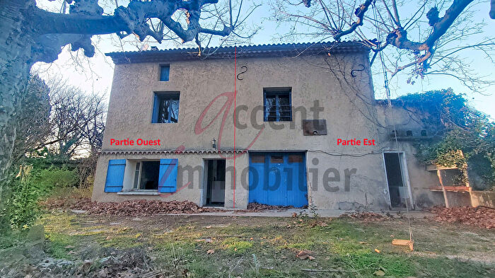 Maison à vendre - Noves - 5 pièces - 3 chambres