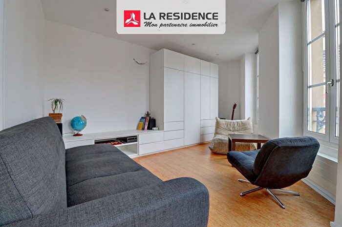 Appartement à vendre - Saint-Germain-en-Laye, Centre-ville, Quartiers forestiers - 3 pièces - 2 chambres