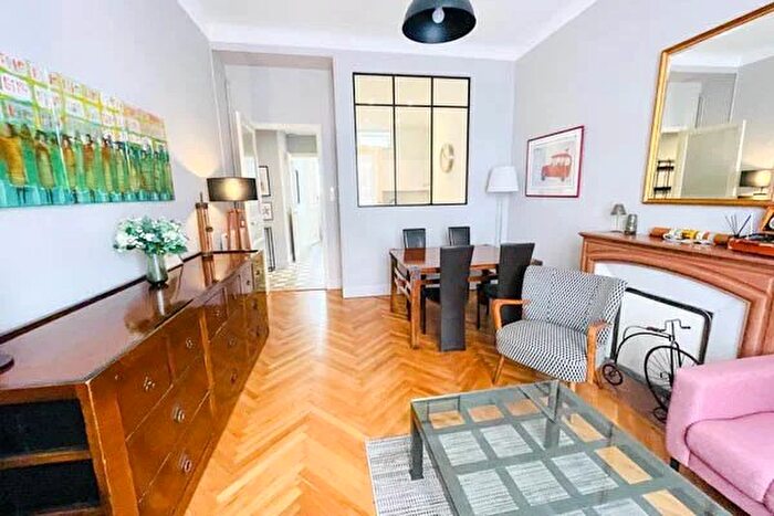 Appartement 3 pièces à Nice, Borriglione, à vendre