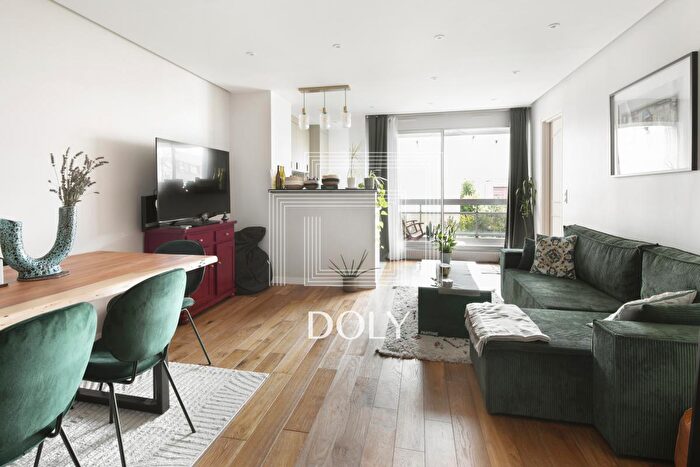 Appartement à vendre - Paris e , Flandre, Aubervilliers - 2 pièces - 1 chambre