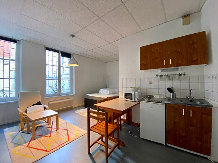 Appartement à louer - Léopold-Ville Vieille, Nancy - 1 pièce