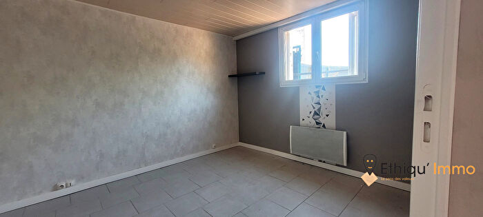Chaumont, Centre-ville, Faubourg - Appartement 3 pièces à louer