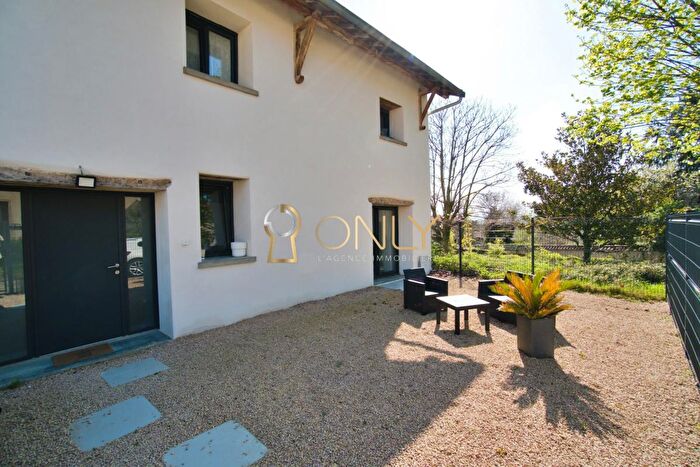 Maison à vendre - Reyrieux - 4 pièces - 3 chambres