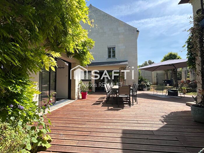 Maison 9 pièces à Saumur, Centre-ville, à vendre