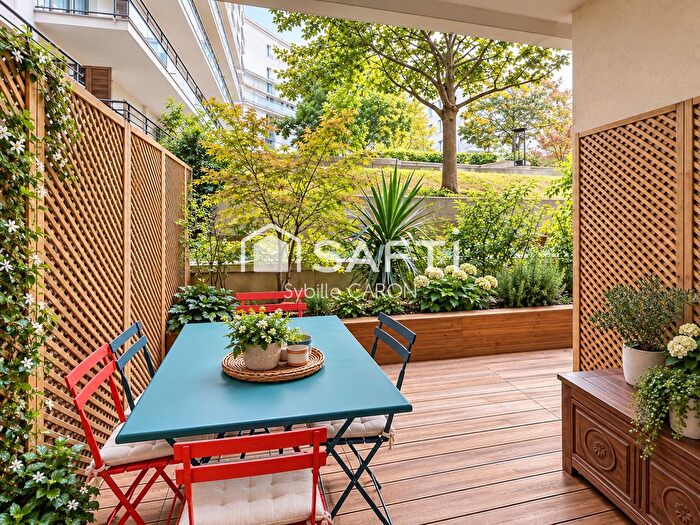 Appartement 3 pièces à Issy-les-Moulineaux, Les Iles, La Ferme, à vendre