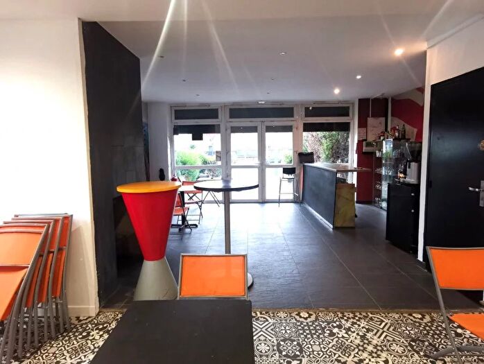 Maison à vendre - Choisy-le-Roi - 9 pièces