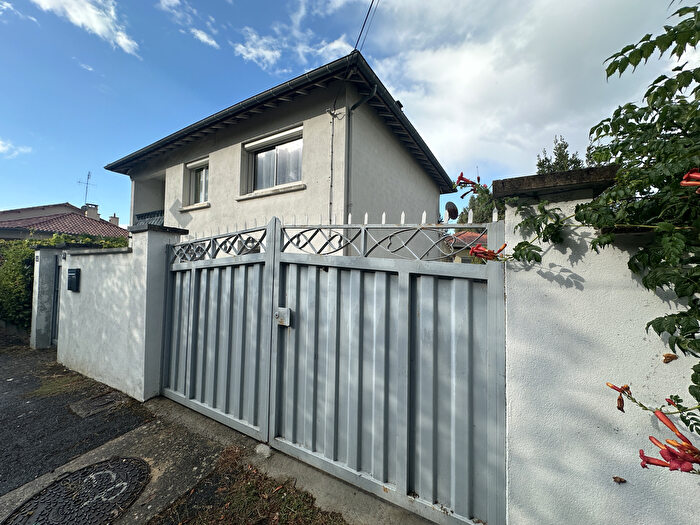 Maison à vendre - Le Passage - 5 pièces - 4 chambres