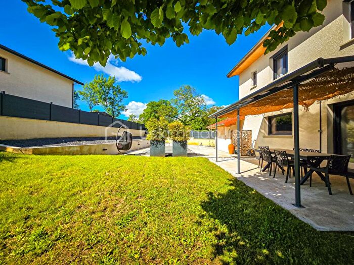 Maison 4 pièces à vendre - Brié-et-Angonnes