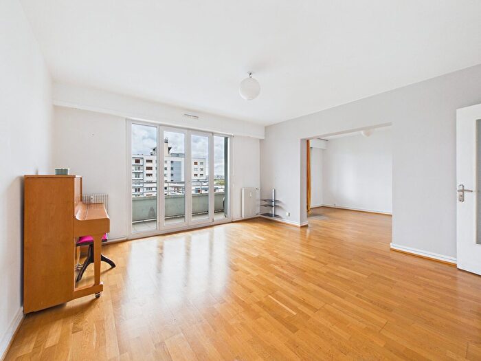 Appartement 5 pièces à Strasbourg, L'Esplanade, Citadelle, à vendre