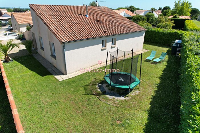 Maison 5 pièces à vendre à Chauray