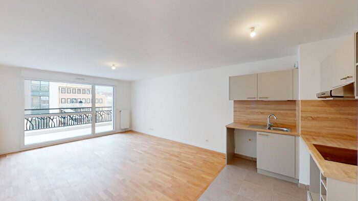 Appartement à louer - Clichy, Centre-ville - 4 pièces - 3 chambres