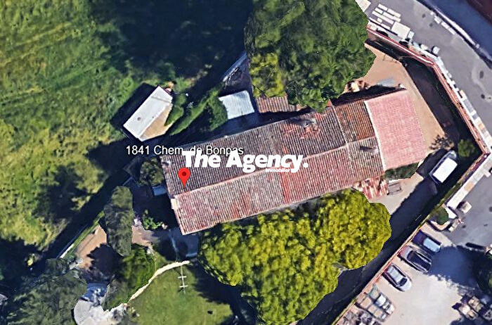 Maison à vendre - Avignon, Cantarel, Aéroport - 8 pièces - 5 chambres