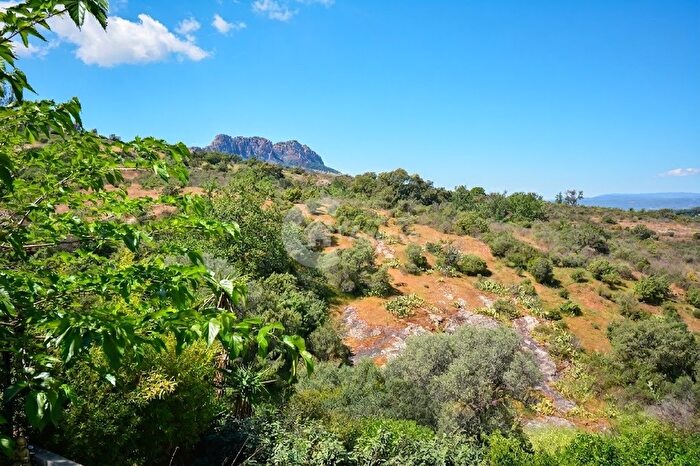 Maison 4 pièces à vendre - Roquebrune-sur-Argens