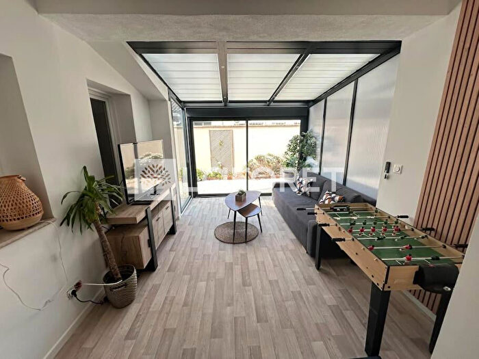 Maison à vendre - Arles, Centre-ville - 7 pièces - 4 chambres