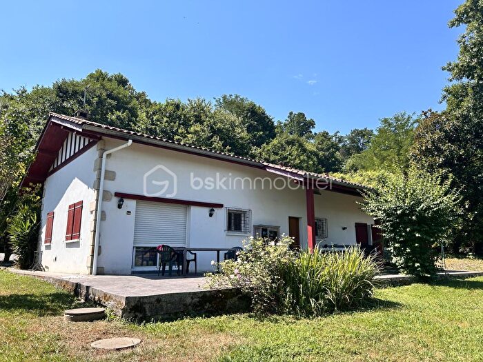 Maison 6 pièces à vendre à Cambo-les-Bains