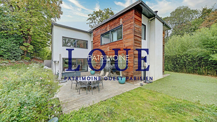 Maison à louer - La Celle-Saint-Cloud, Les Gressets - 7 pièces - 5 chambres