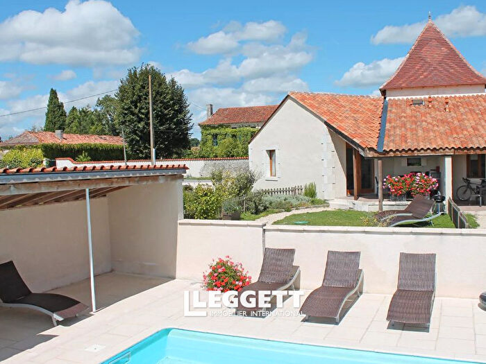 Maison à vendre - Nabinaud - 3 pièces - 2 chambres