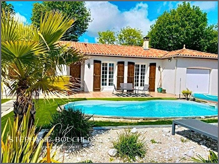 Maison à vendre - Breuillet - 6 pièces - 4 chambres