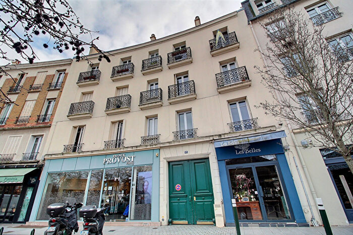 Appartement à vendre - La Garenne-Colombes, Centre Nord, Gare, Mairie - 3 pièces - 2 chambres