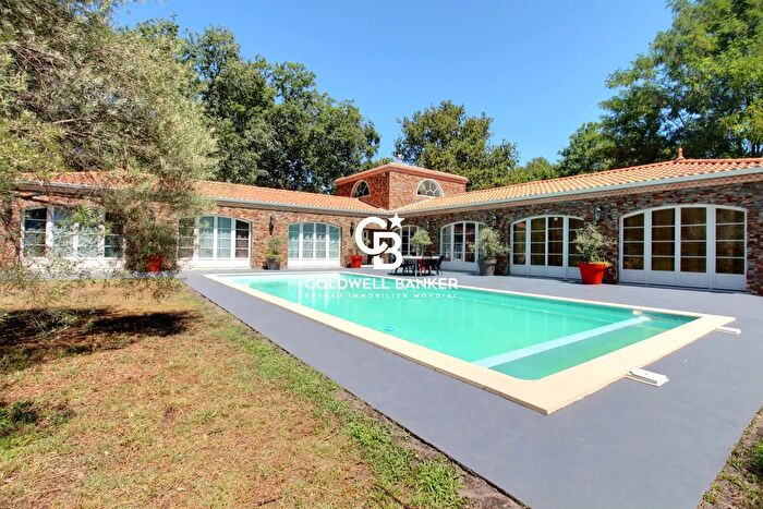 Maison 6 pièces à Le Pian-Médoc, à vendre