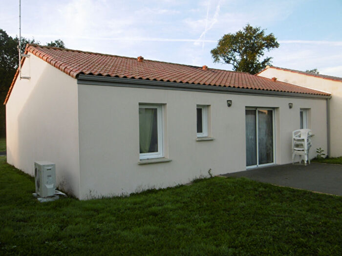Challans, Saint Dominique, Route des Sables d'Olonne - Maison 3 pièces à louer