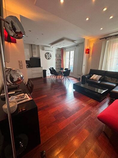 Appartement à louer - Ternes-Maillot, Paris ème arrondissement - 2 pièces - 1 chambre