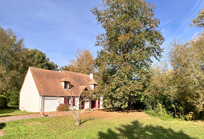 Maison à vendre - Bullion - 6 pièces - 4 chambres
