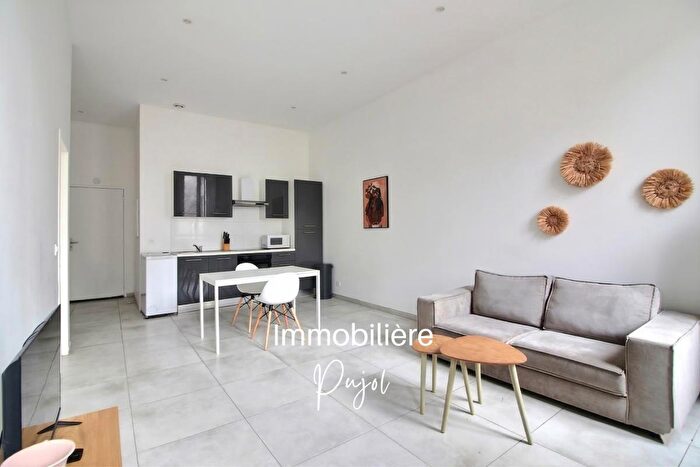 Appartement à louer - Marseille er , Noailles - 2 pièces - 1 chambre