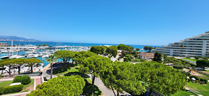 Appartement à vendre - Villeneuve-Loubet, Plage - 5 pièces - 3 chambres