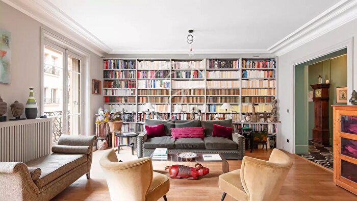 Appartement à vendre - Paris e , Porte Saint-Martin, Paradis - 5 pièces - 4 chambres