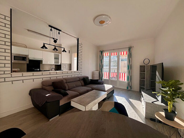 Appartement à louer - Nice, Poètes - 2 pièces - 1 chambre