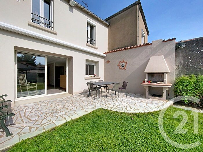 Maison à vendre - Cholet, Notre Dame - 8 pièces - 4 chambres