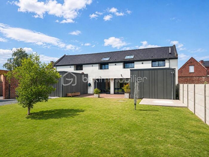 Maison 5 pièces à vendre à Lécluse